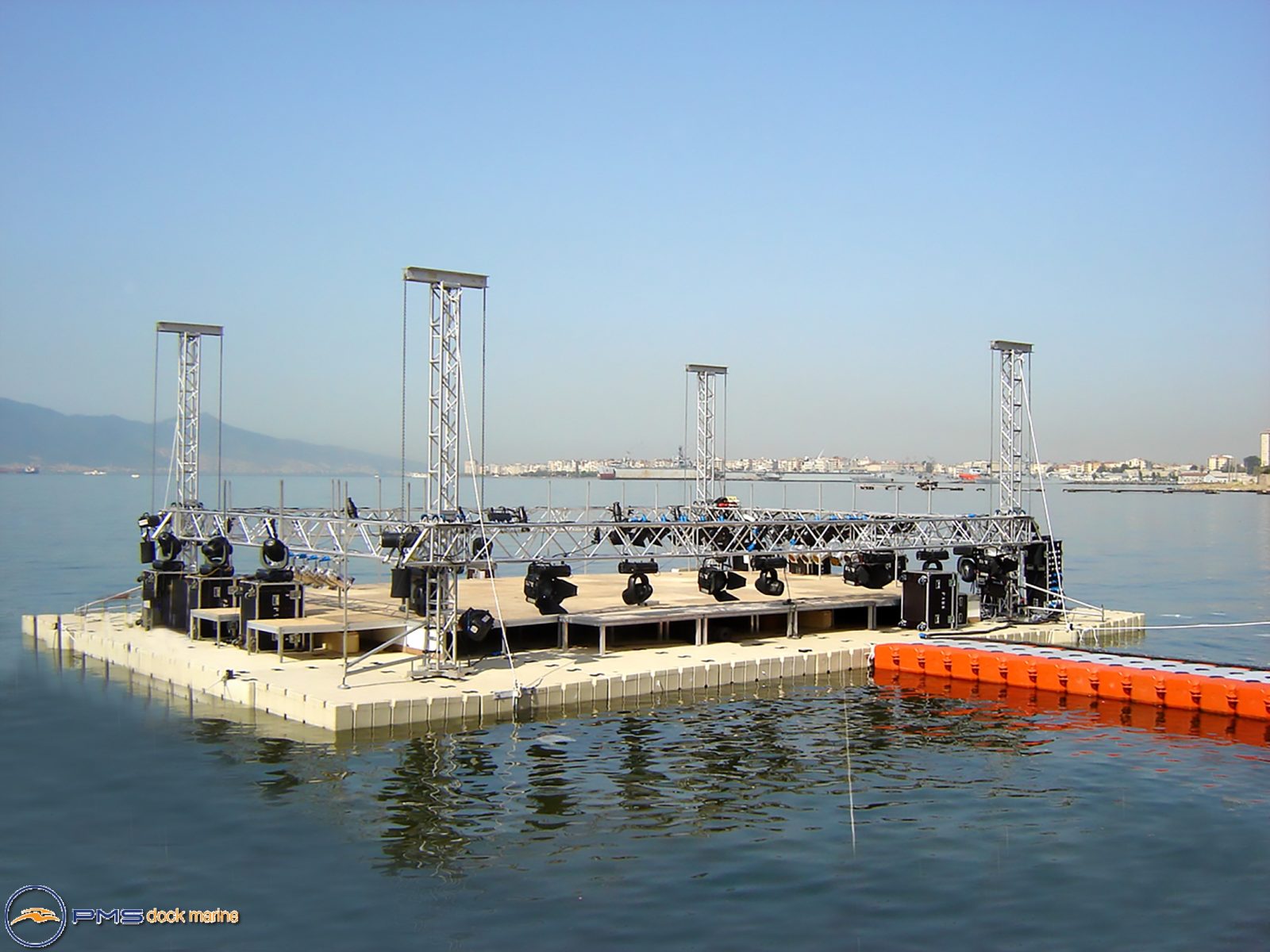 Waterfront Solutions by PMS Dock Marine - Yüzer İskeleler, Tekne ve ...